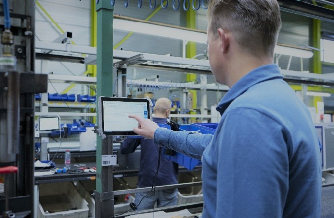 How to achieve operator self-service on the shop floor (guest blog)